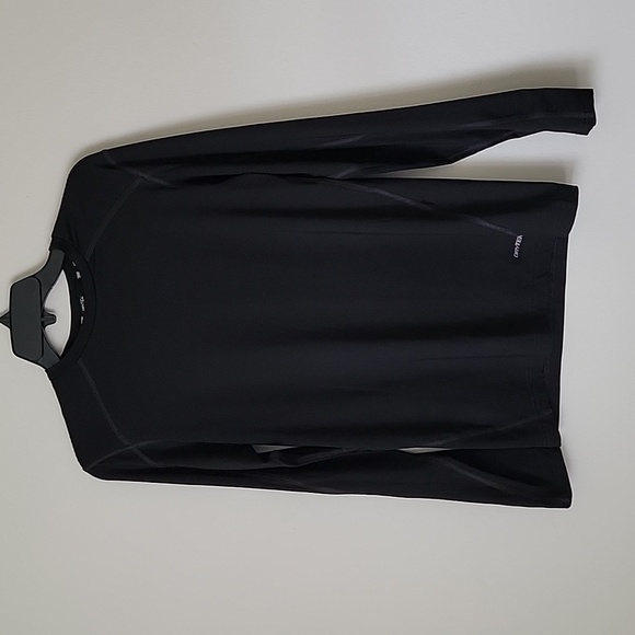 tek gear | Tops | Tek Gear Drytek Performance Long Sleeve | Poshmark